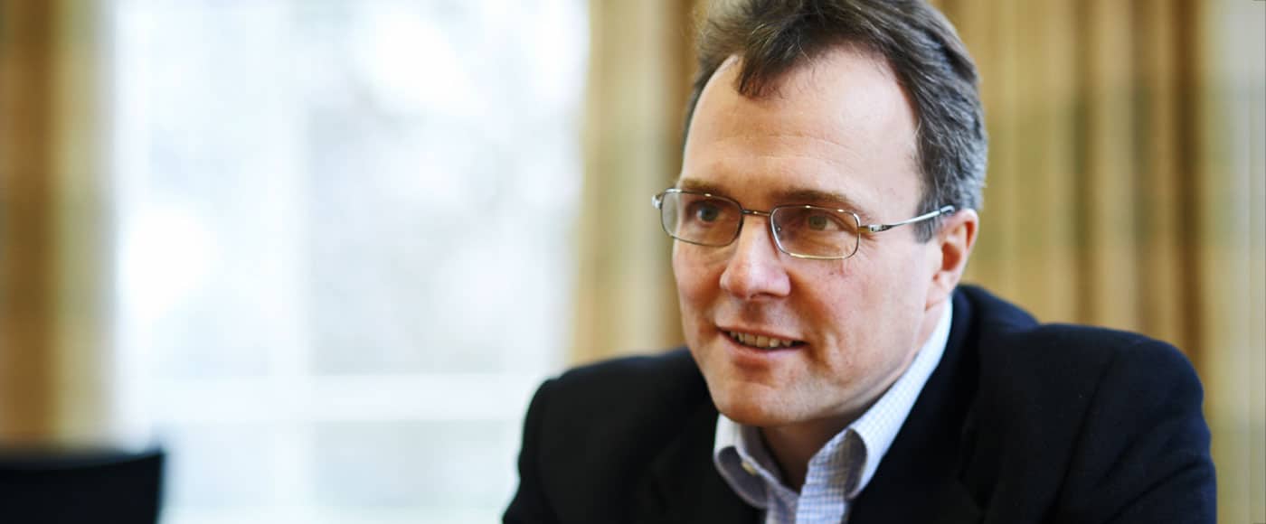 Julian Birkinshaw | ROI Edizioni